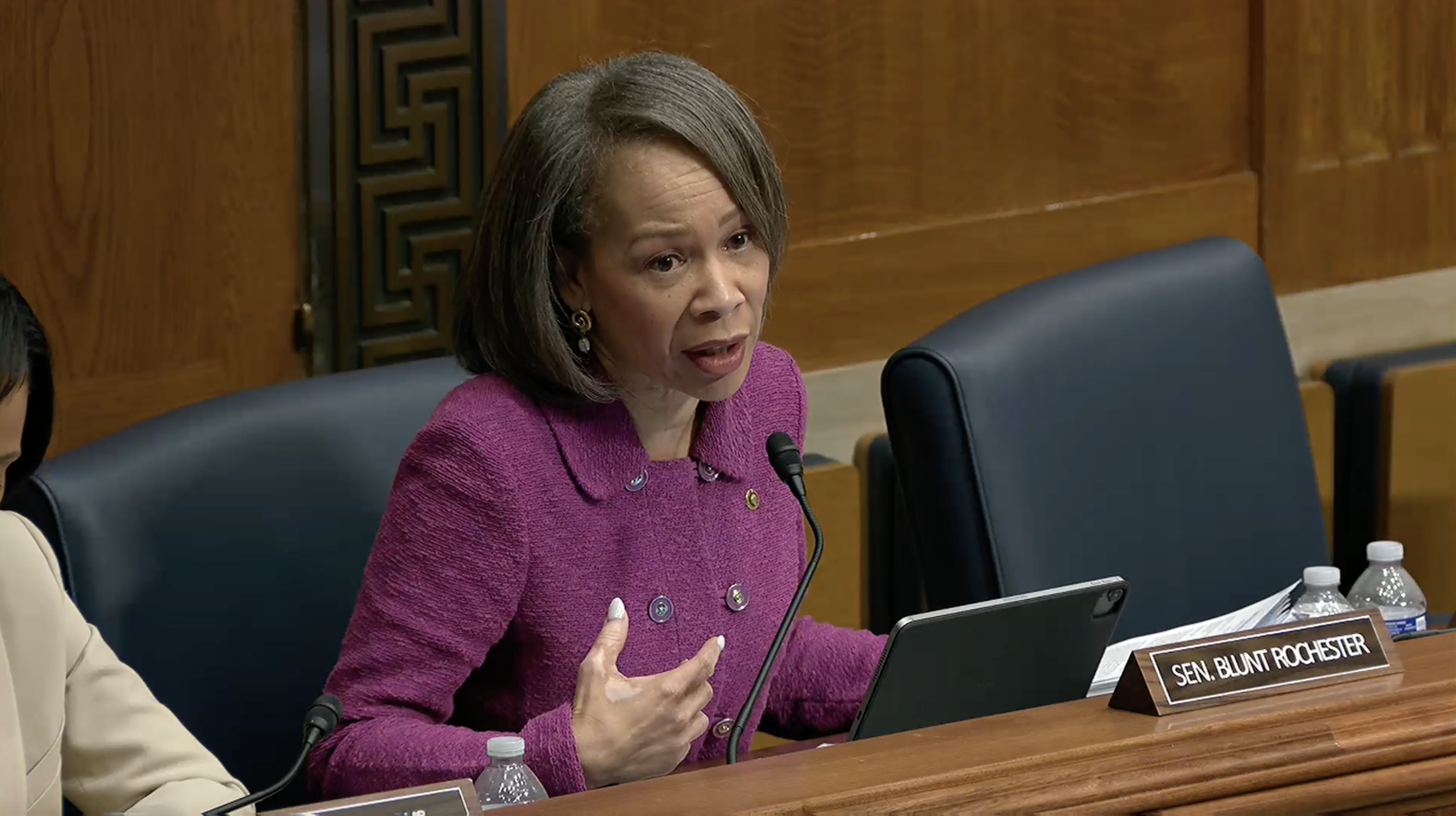 NEWS: Senator Blunt Rochester Presses HHS Secretary Kennedy on Lack of ...